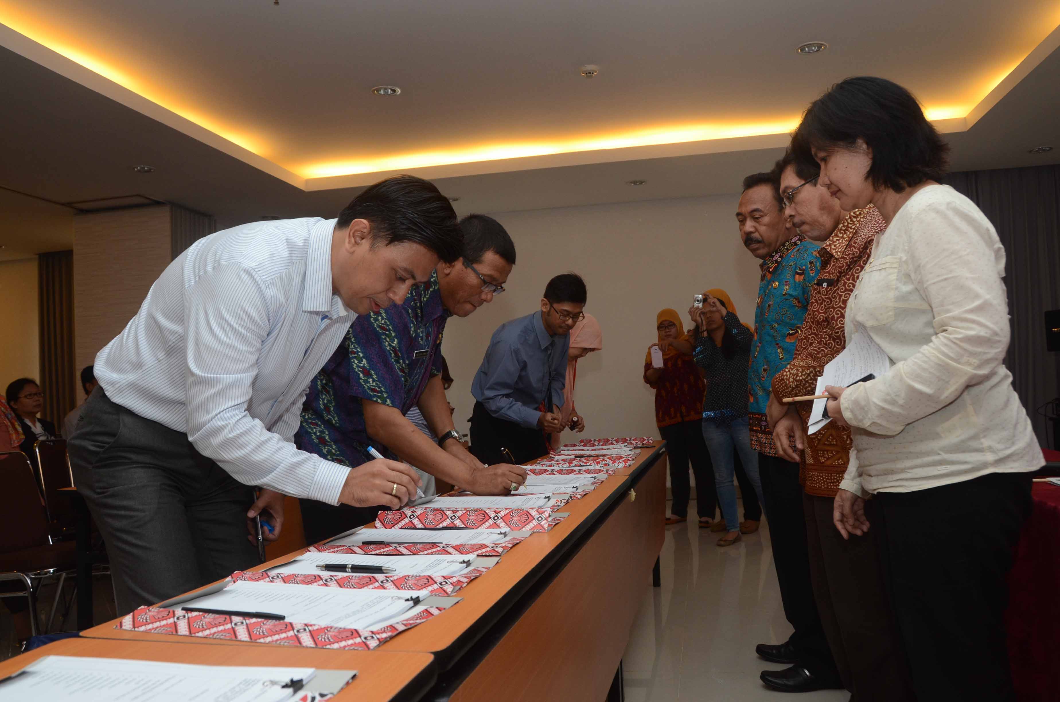 Program Emas | Situs Resmi - Pemerintah Daerah Kabupaten Karawang