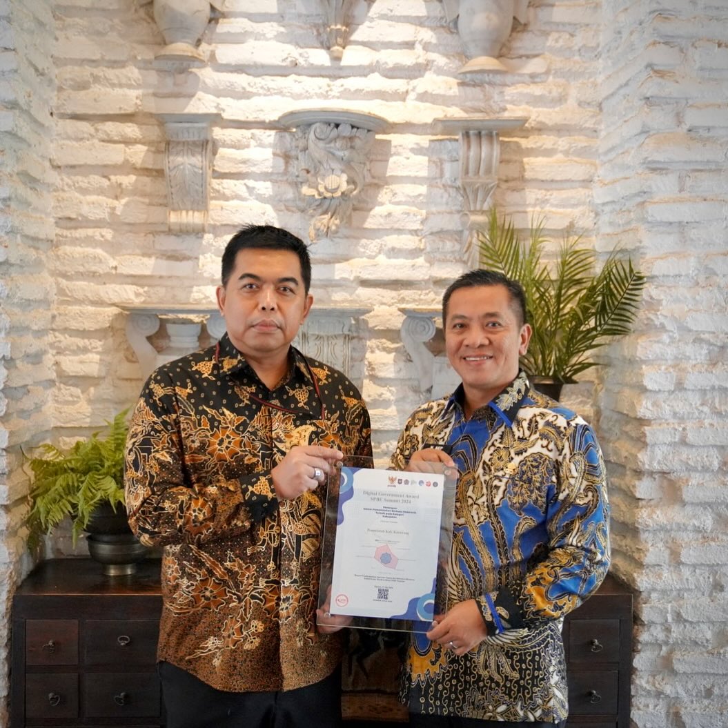 Pemkab Karawang Berhasil Raih Peringkat 2 Indeks SPBE Tertinggi ... Pemkab Karawang Berhasil Raih Peringkat 2 Indeks SPBE Tertinggi ...